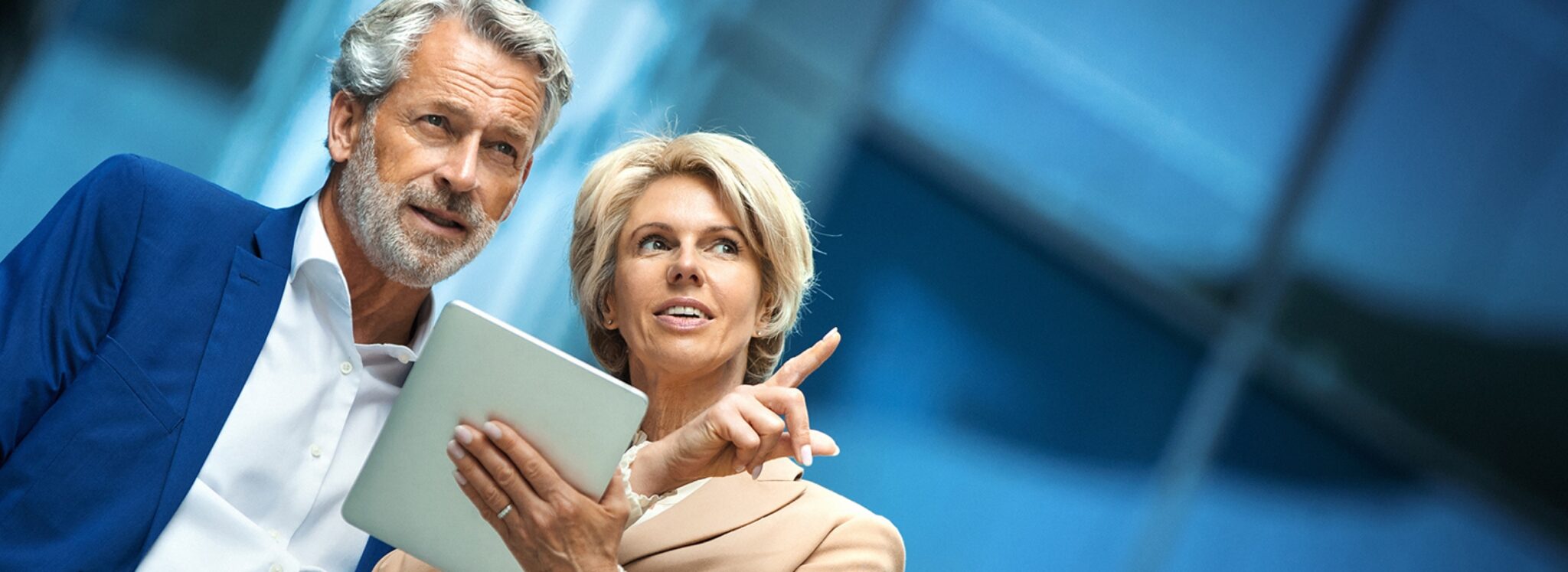 Who We Are - Custom Wealth Strategies